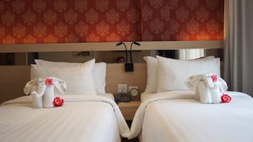 Quarto Twin Superior | Roupa hipoalergénica, cofre no quarto, secretária