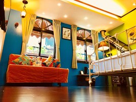 Quarto Duplo Gallery, 1 cama king-size | 2 quartos, roupa de alta qualidade, edredões de penas 