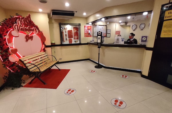 Hotel Sogo Avenida - Manila
