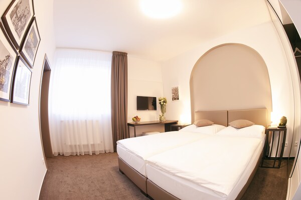 Villa Na Vinici - Praga