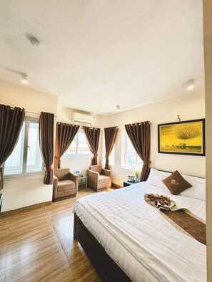 Quarto Duplo Superior | Minibar, cofre no quarto, secretária, quartos insonorizados 