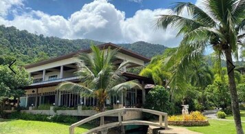 Serviço de café da manhã, culinária tailandesa, vistas para a praia 