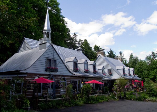 Le Petit Clocher Gîte Touristique B&b - Laurentides