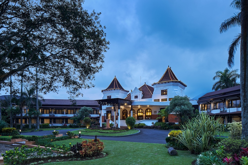 éL Hotel Kartika Wijaya Batu - Batu