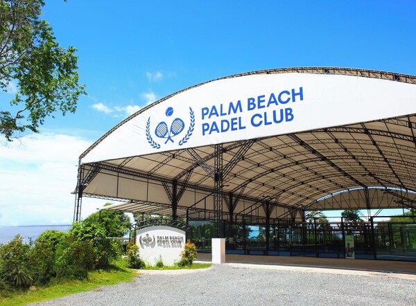 Palm Beach Resort - Lobo