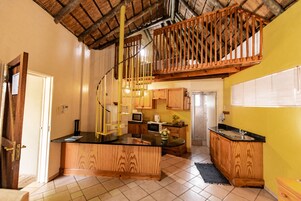 Selati 3 - Family | Cozinha privada | Geladeira, micro-ondas, cafeteira/chaleira, chaleira elétrica