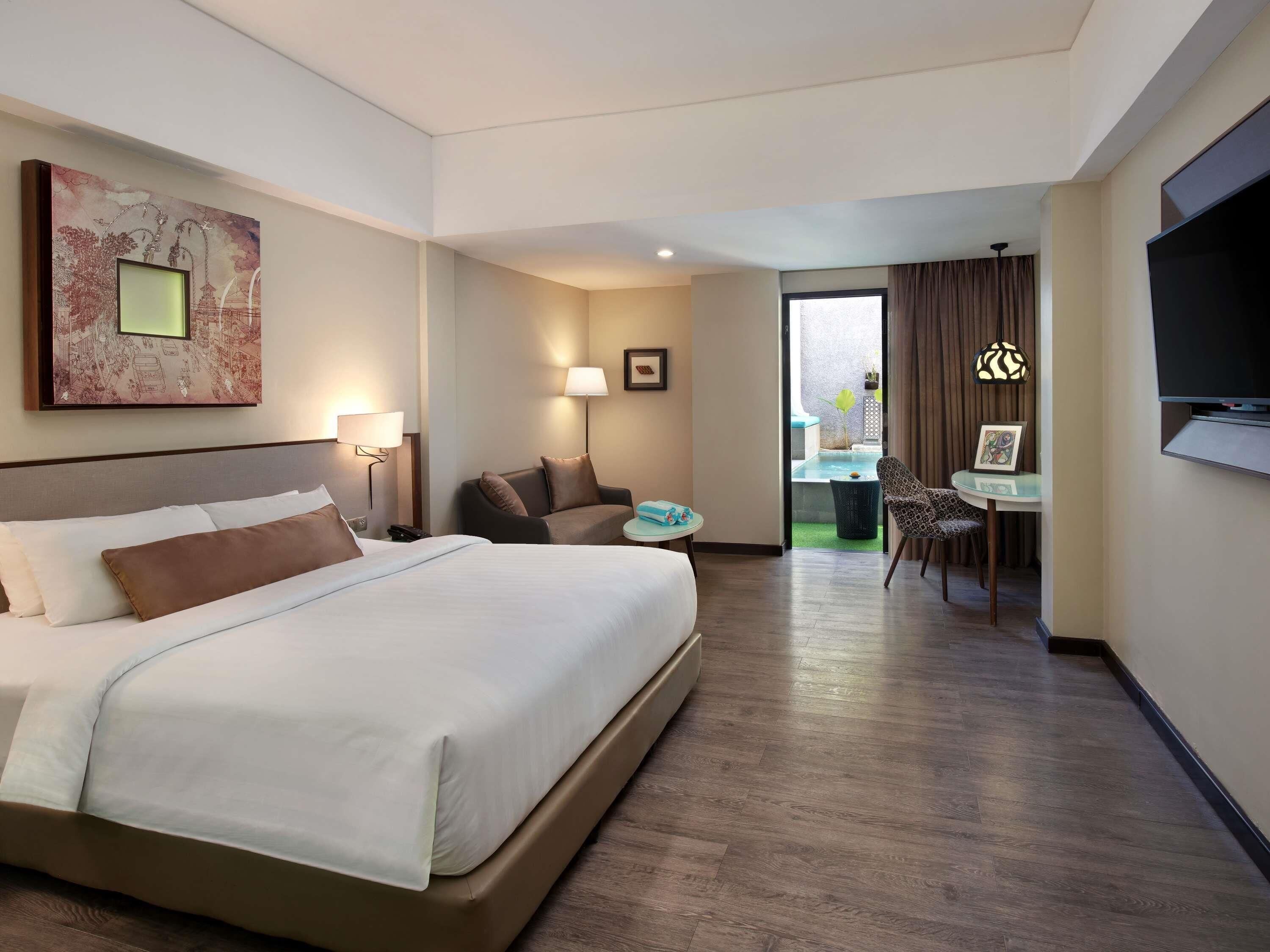 Quarto Deluxe, 1 cama de casal (Plunge Pool) | Roupa de alta qualidade, minibar, cofre no quarto, secretária 