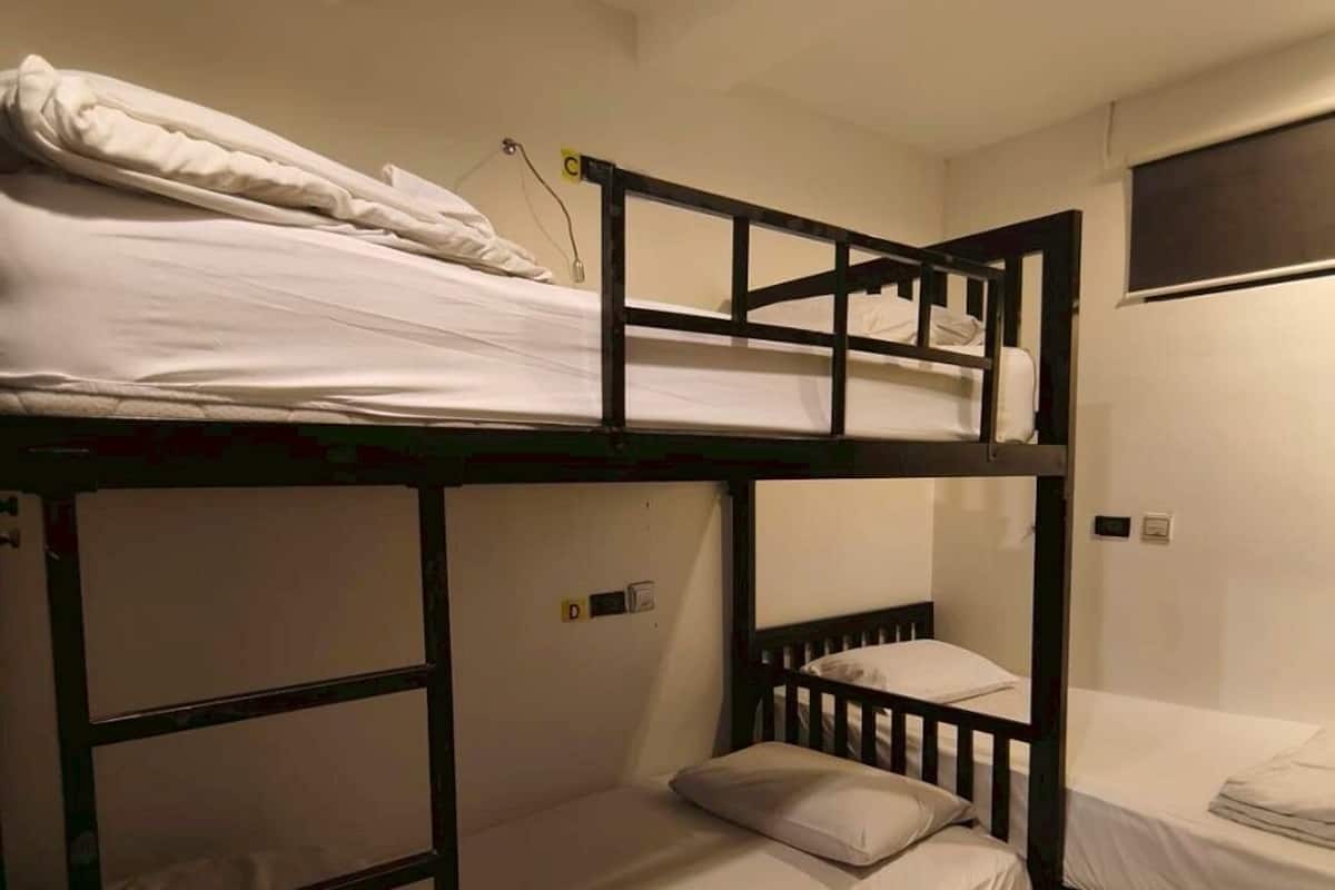 Mixed Dormitory 5 Person | Cofre no quarto, Wi-fi grátis