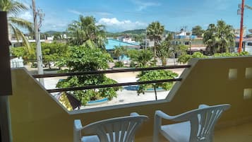 Quarto standard, vista para a montanha | Sacada