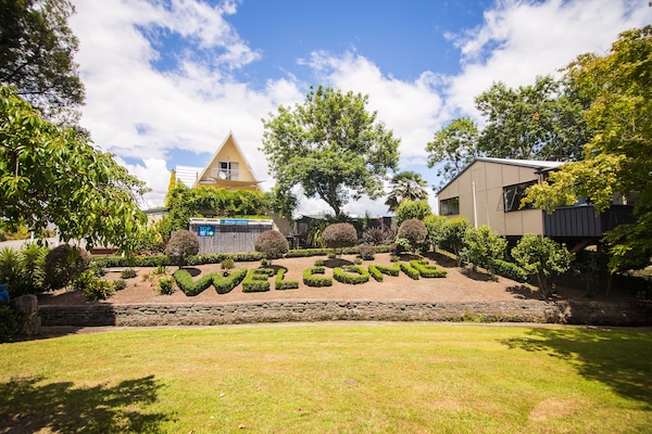 Hastings Top 10 Holiday Park - New Zealand