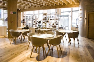 Café da manhã, almoço e jantar