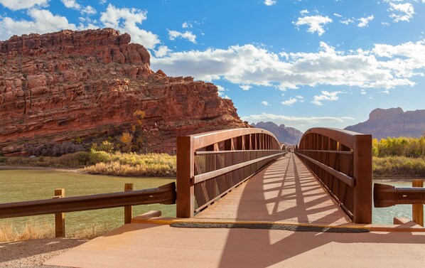 Fairfield Inn & Suites by Marriott Moab Reviews, Deals & Photos 2024 ...