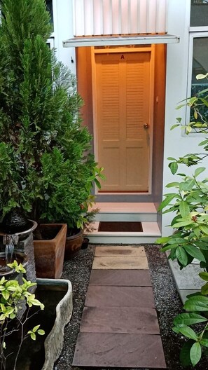 Standard Double or Twin Free Parking | Escrivaninha, Wi-Fi de cortesia, roupa de cama