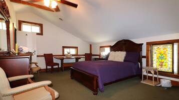 Lever Suite | Camas com colchões pillow-top, Wi-Fi de cortesia, roupa de cama