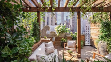 Quarto, 1 cama king-size, terraço | Terraço/pátio interior