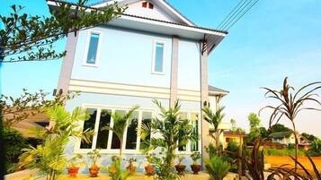 Fachada da propriedade