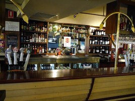 Bar (no alojamento)