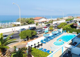 Piscina externa sazonal