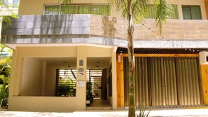 Entrada do alojamento