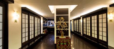 3 restaurantes, pequenos-almoços servidos, cozinha coreana