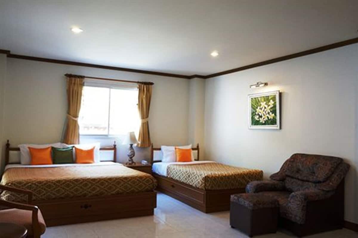 Suíte família | 1 quarto, cofres nos quartos, escrivaninha, Wi-Fi de cortesia