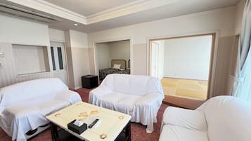 1 quarto, individualmente decorados, individualmente mobiliados