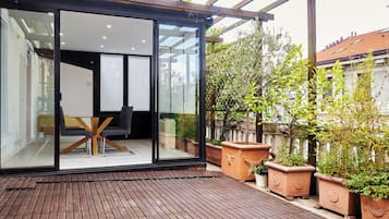 City Apartment (Via Rodolfo Farneti 3) | Terraço/pátio