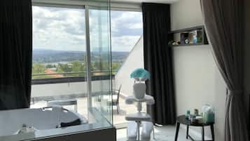 Suite Nobre | 1 quarto, roupa de alta qualidade, camas de colchão pillowtop, minibar