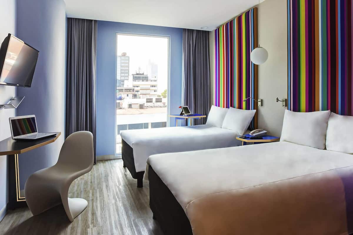 Camas com colchões de espuma com sistema de memória