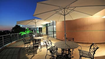 Café da manhã, almoço e jantar