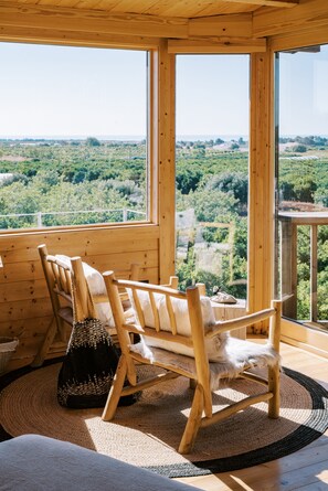 Casa na Árvore Deluxe, 1 cama king-size, vista para o oceano | Roupa de alta qualidade, minibar, cofre no quarto