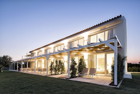 Fachada do alojamento. Quinta dos Perfumes