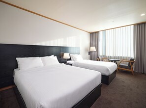 Quarto duplo família | Roupas de cama premium, edredons de pluma