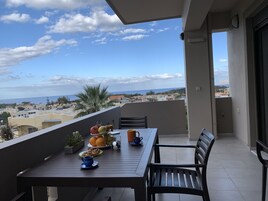 Casa Deluxe, 3 quartos, vista para o mar, junto ao mar | Terraço/pátio interior