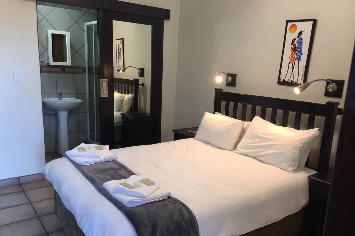 Quarto de Luxo | 1 quarto, lençóis de algodão egípcio, roupa de alta qualidade 