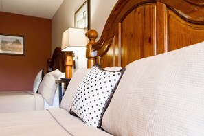 Quarto standard, 2 camas Queen | Vista do quarto