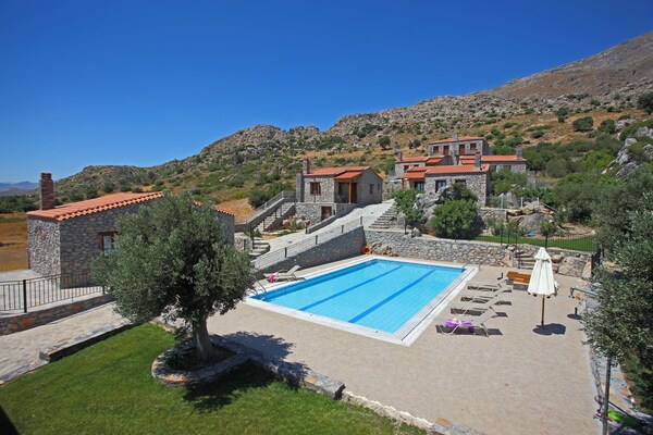 Vrachos Villas - Greece