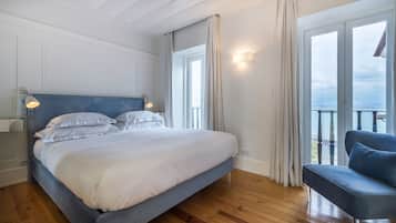 Small Room with a View | Roupas de cama premium, edredons de pluma, camas com colchões pillow-top