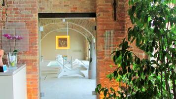 Sala(s) para tratamentos a casais, sauna, banheira de hidromassagem