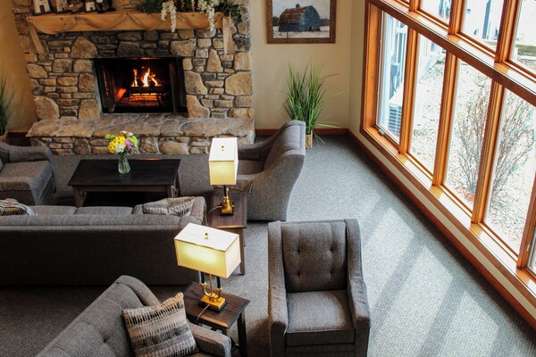 Waterbury Inn - Baileys Harbor, WI