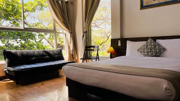 Quarto standard, 1 cama de casal | Cofres nos quartos, escrivaninha, Wi-Fi de cortesia