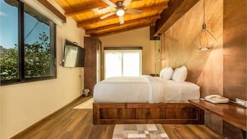 Quarto clássico | Cofres nos quartos, ferros/tábuas de passar roupa, Wi-Fi de cortesia