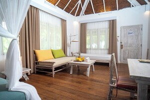 Villa, vista para o oceano | 1 quarto, minibar, cofre no quarto, berços/camas para crianças 