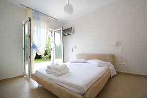 Villa | 4 quartos, ferro/tábua de engomar, berços/camas para crianças grátis 