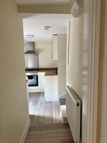 Apartamento básico, suíte, vista para a cidade | Saguão