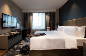 Suíte, 1 quarto (80 SQM) | Roupas de cama premium, edredons de pluma, cofres nos quartos