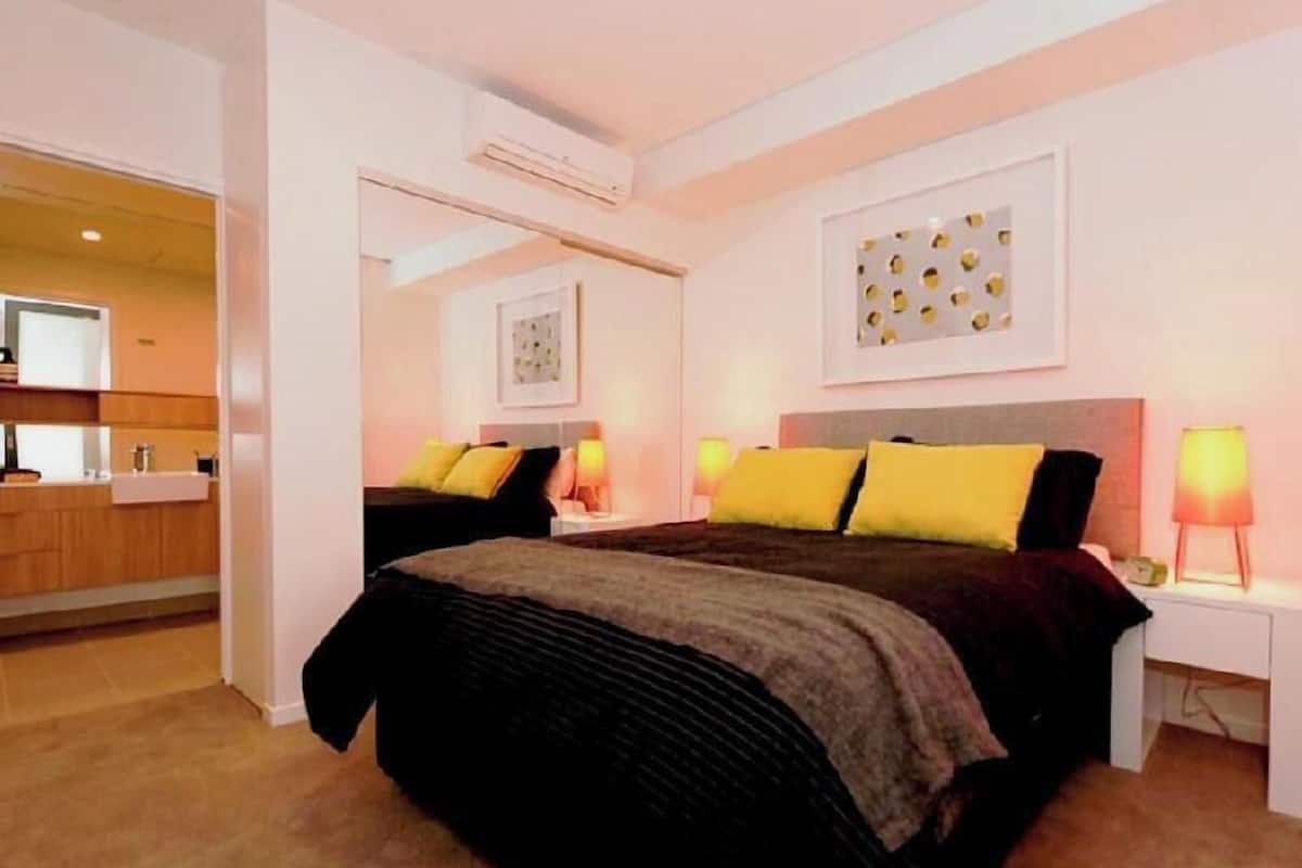 1 quarto, camas com colchões pillow-top, individualmente decorados