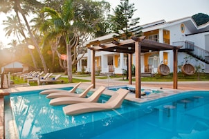 Piscina exterior, da(s) 08:00 à(s) 19:00, espreguiçadeiras 