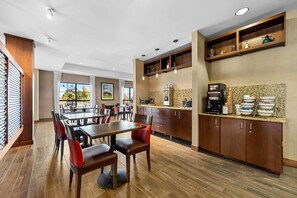 Zona de pequenos-almoços