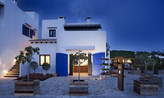 Entrada (vista interior)